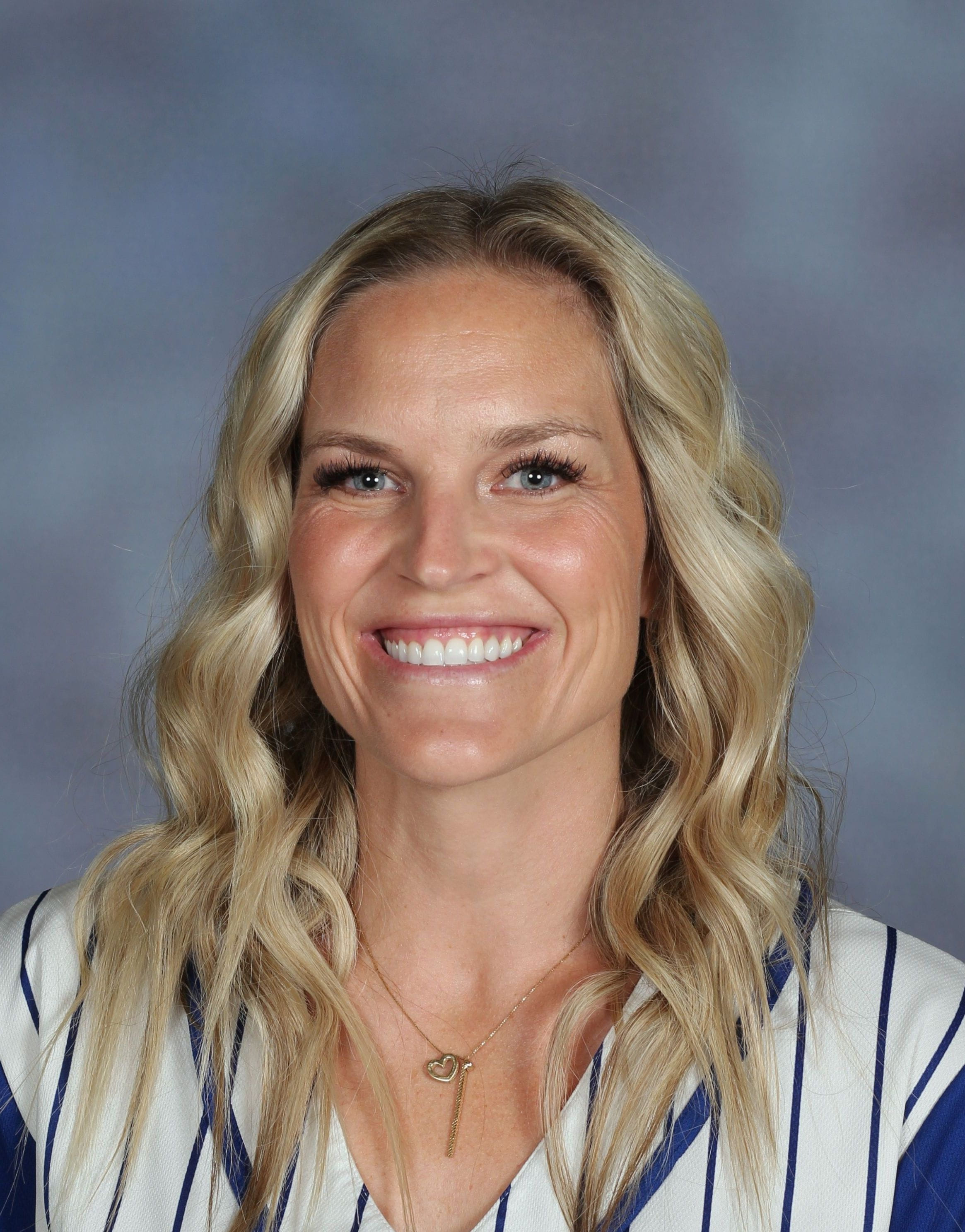 Lakeview | Mrs. Larkie Sarager