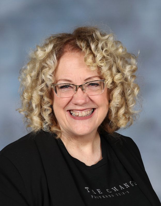 Lakeview | Ms. Lisa Heath